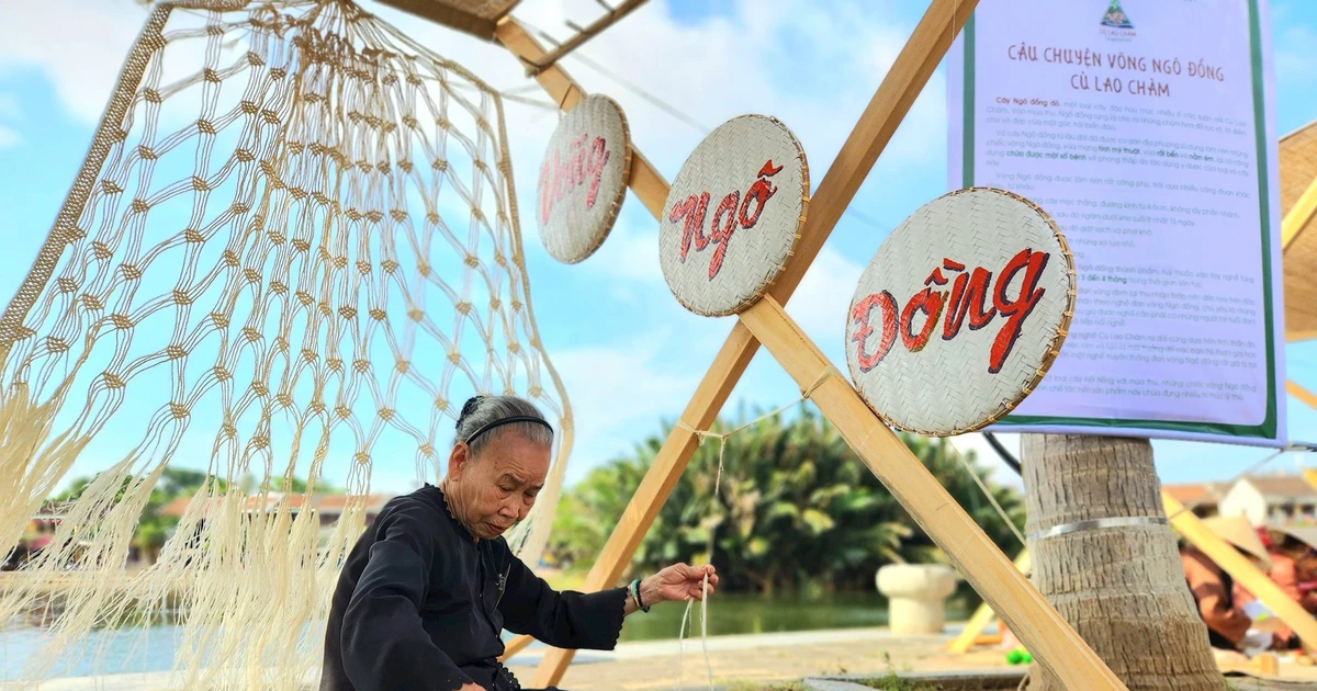 Nghề đan võng ngô đồng Cù Lao Chàm được công nhận Di sản Văn hóa phi ...