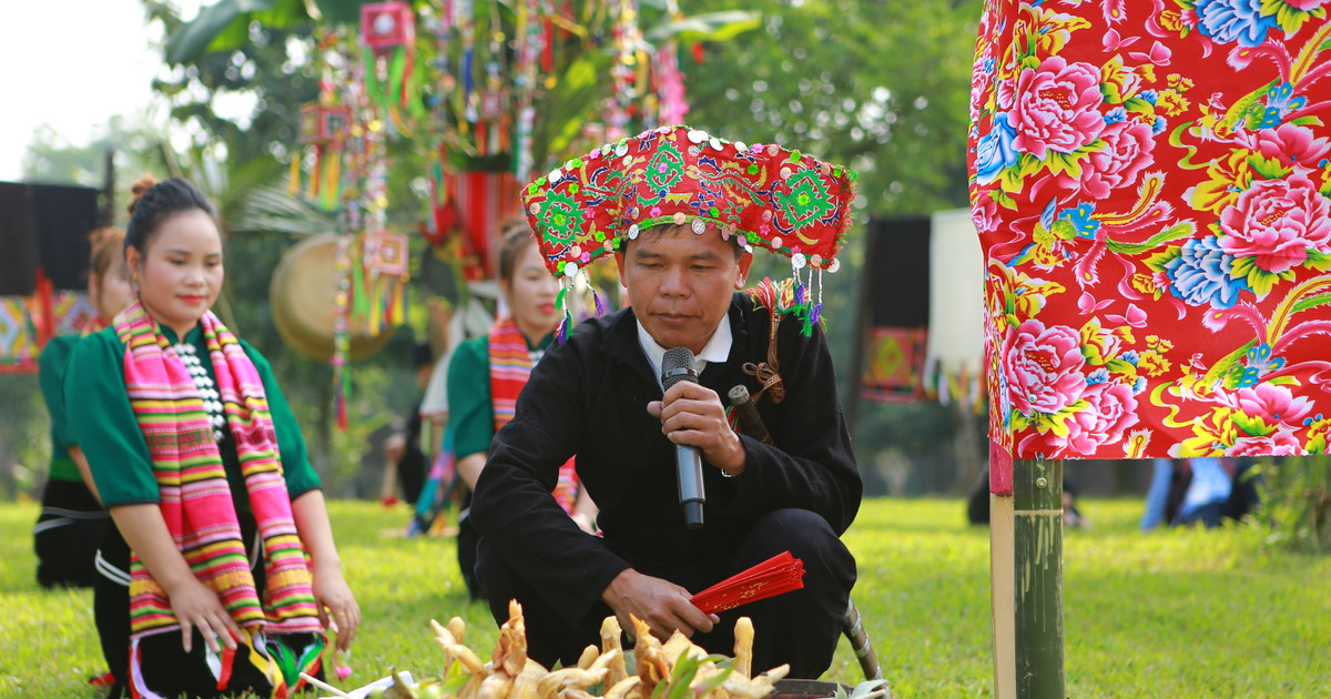 Tái hiện lễ hội Then Kin Pang của đồng bào Thái đen | Báo ảnh Dân tộc ...
