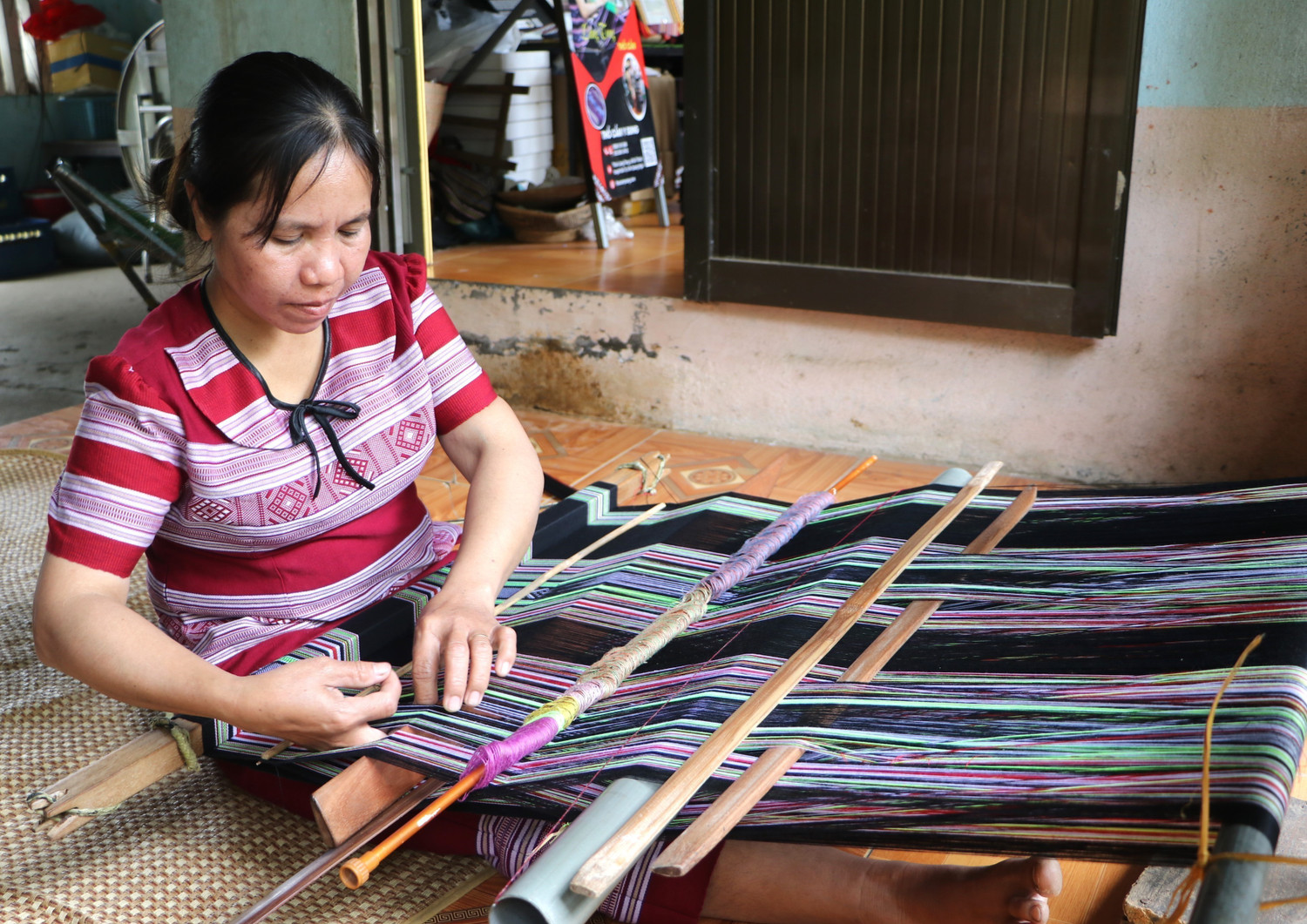 Làng nghề truyền thống dệt nên bức tranh Tết xứ Quảng | Báo ảnh Dân tộc ...